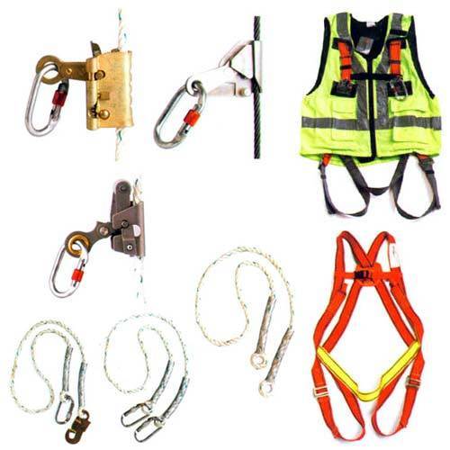 Harness Fall Protection Equipment in Delhi, Delhi, India - Industrial Needs